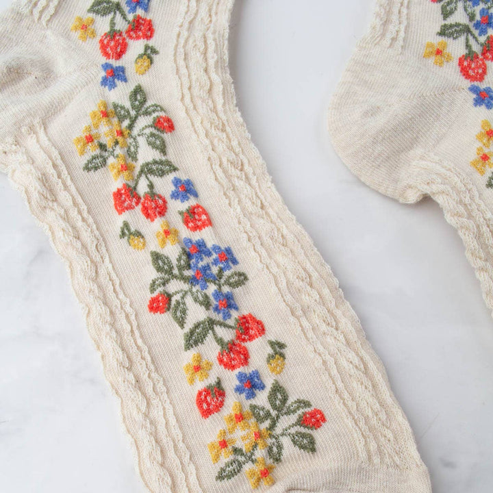 Vintage Strawberry Socks – Paper Luxe